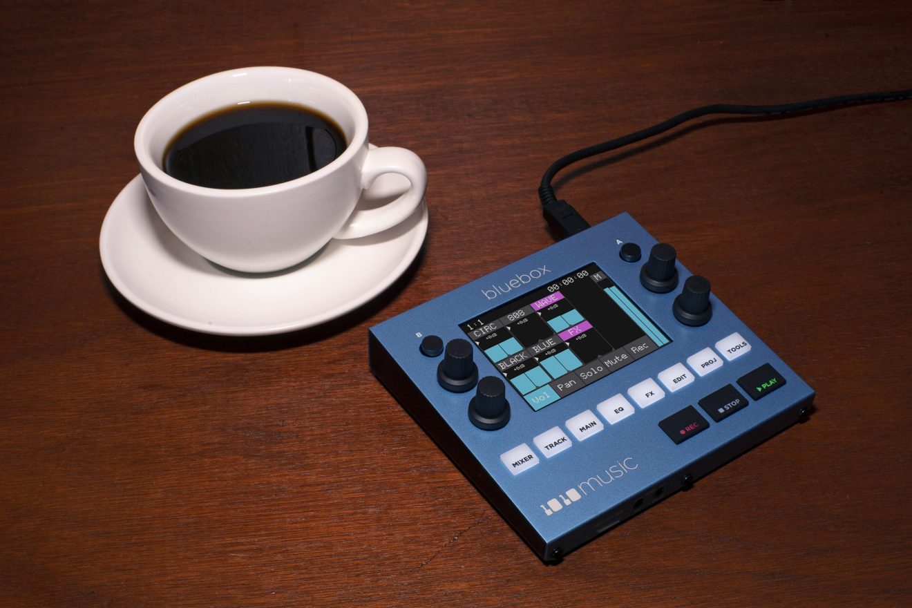 Bluebox – Compact Digital Mixer/Recorder - 1010music LLC