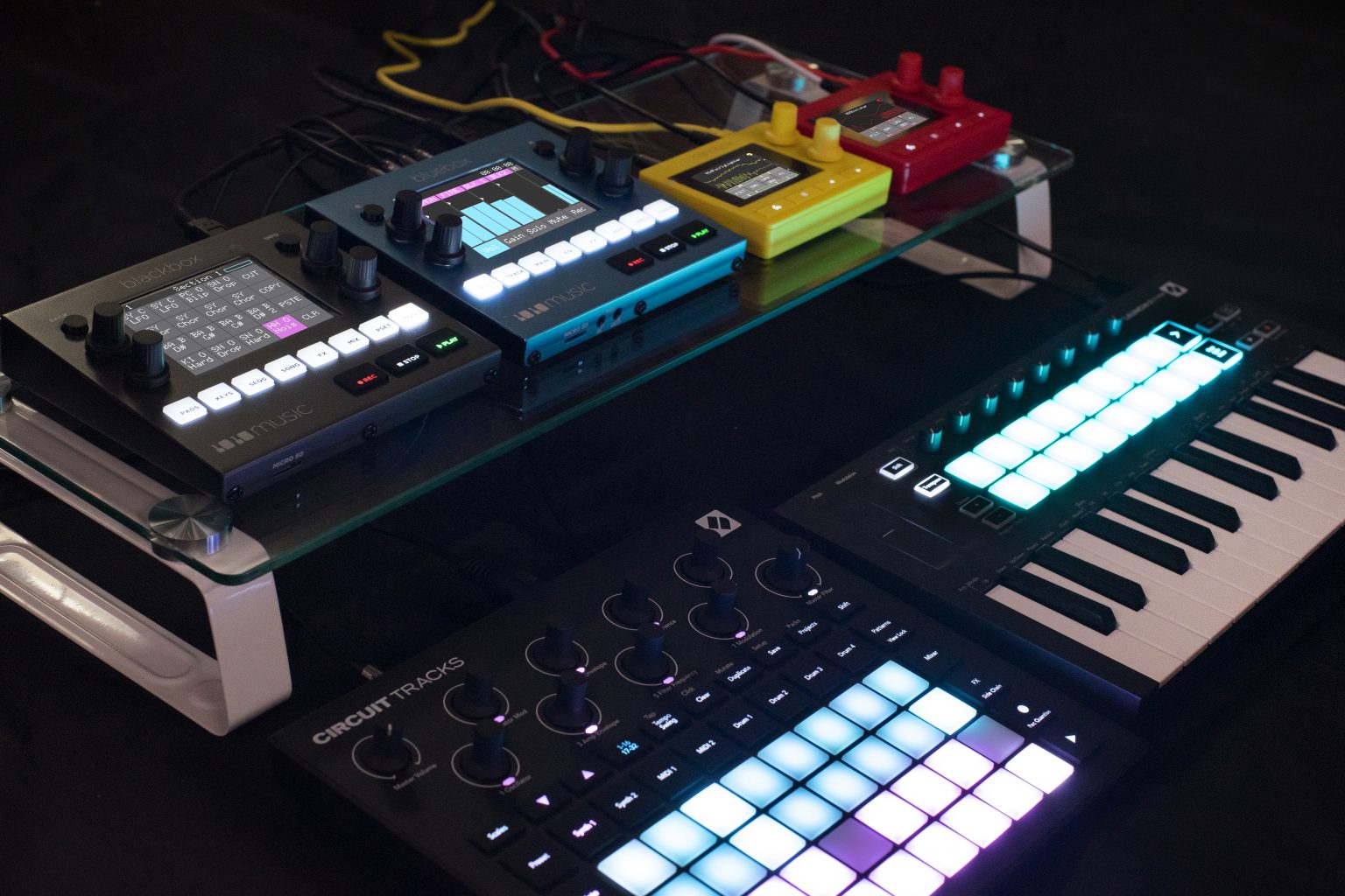nanobox | fireball - Polyphonic Wavetable Mini Synth - 1010music LLC