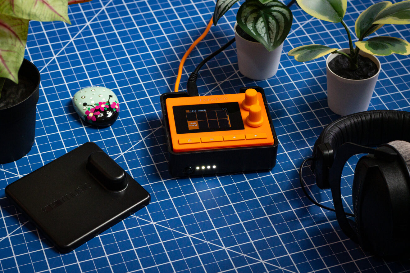 nanobox battery case - 1010music LLC